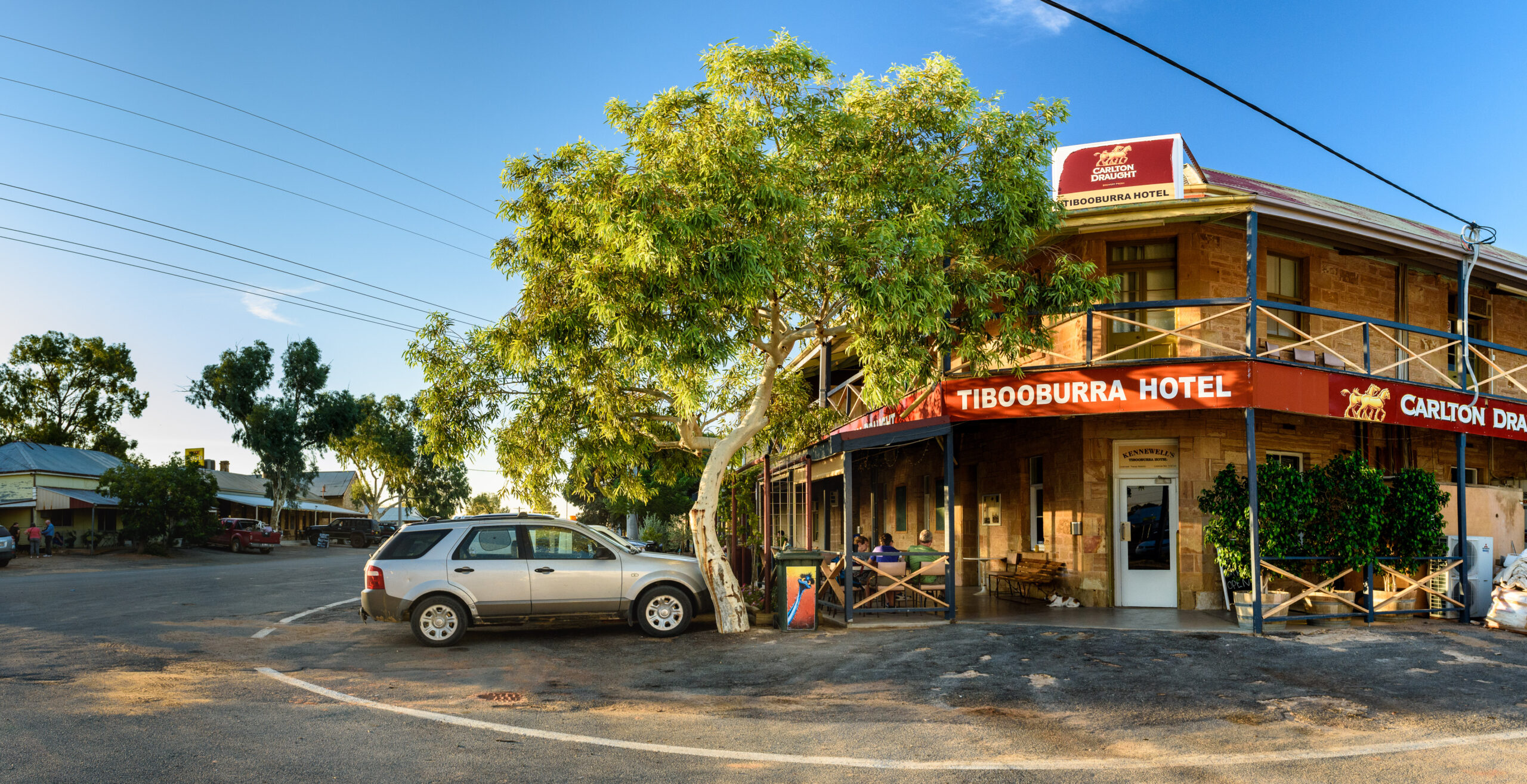 booking request - TIBOOBURRA HOTEL
